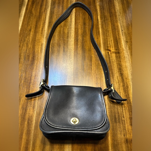 Coach | Bags | Coach Vintage 9965 Legacy Black Leather Small Flap Bag ...